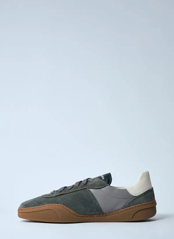 Acne Studios Leather Low-top Sneakers