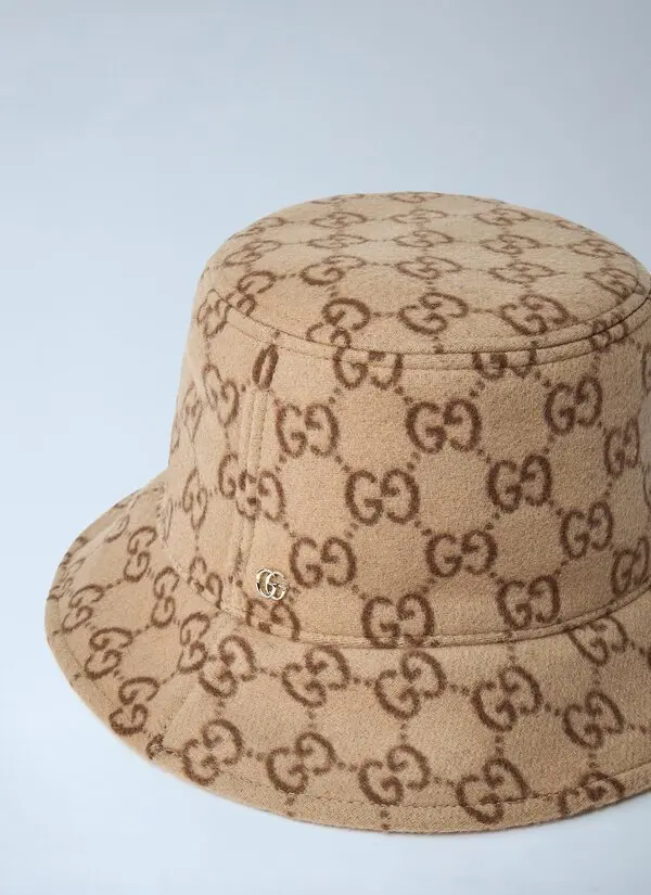 Gucci Logo Motif Bucket Hat