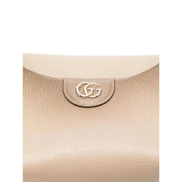 Gucci Neutrals Shoulder Bags