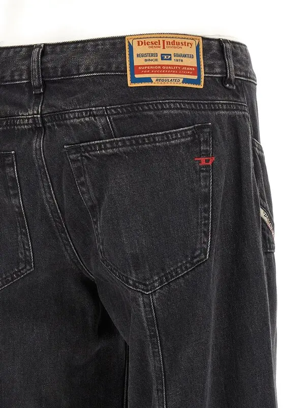 DIESEL® D-akii' Jeans