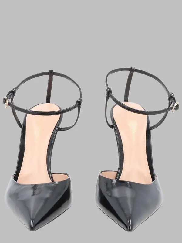 GIANVITO ROSSI Pumps