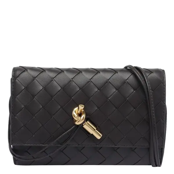 Bottega Veneta Andiamo Pouch On Strap - Brown