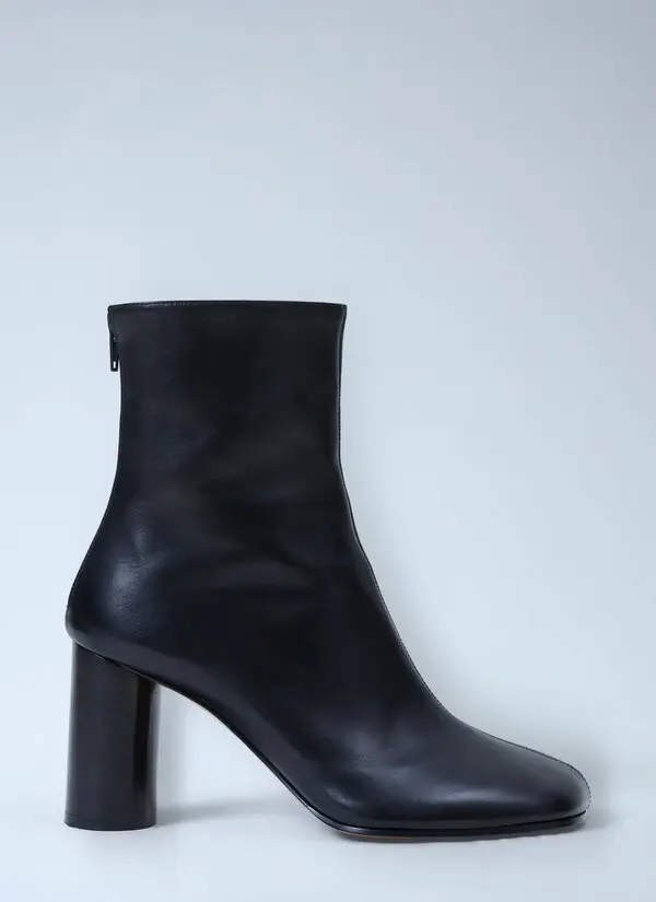 Phoebe Philo Tug Ankle Boots - Black