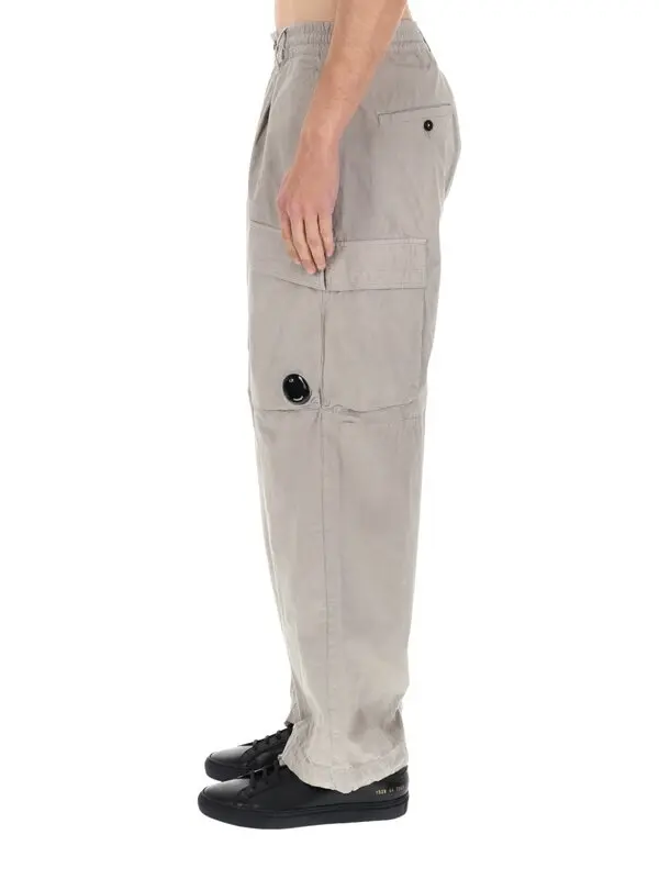 C.P. COMPANY Pantalone Cargo Con Patch Logo