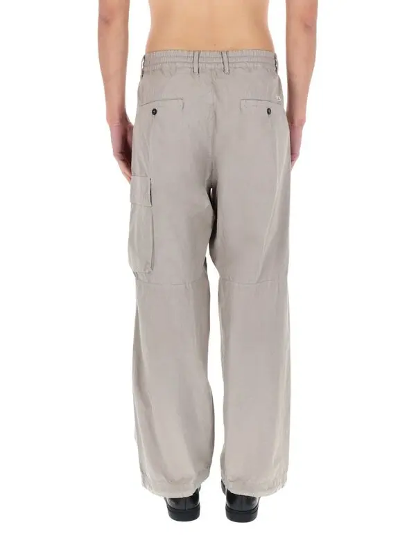 C.P. COMPANY Pantalone Cargo Con Patch Logo