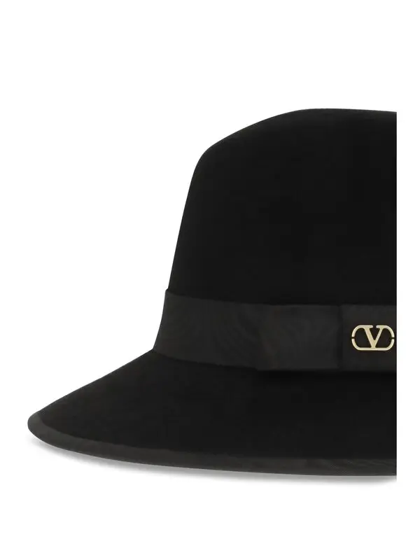 Valentino Garavani Vlogo Signature Hat