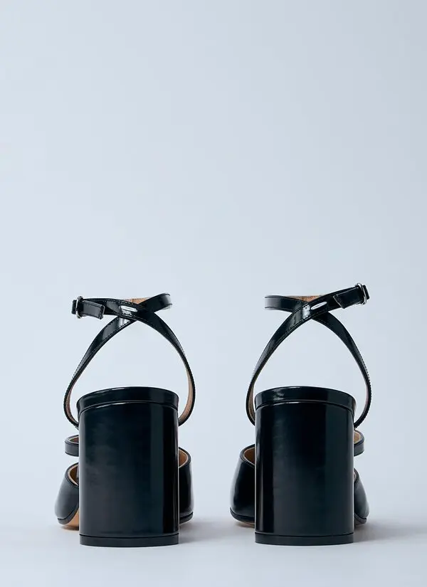 MAISON MARGIELA Tabi Toe Pump Heels - Black