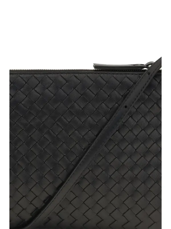 Bottega Veneta Intrecciato Shoulder Bag - Black