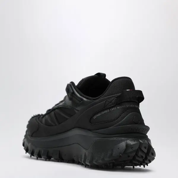 Moncler Trailgrip Gtx Sneakers In Leather And Nylon - Black