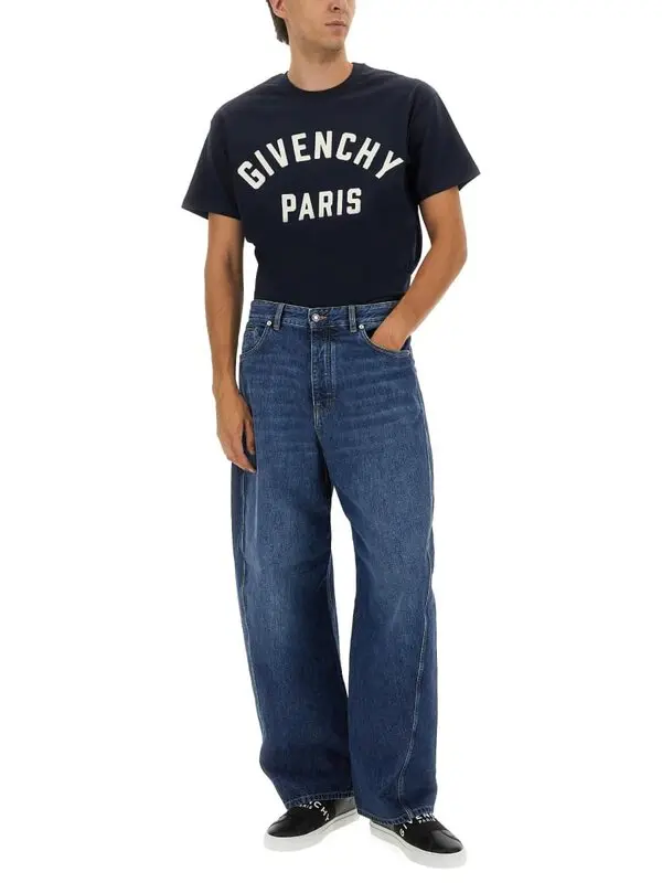 Givenchy T-shirt With Logo