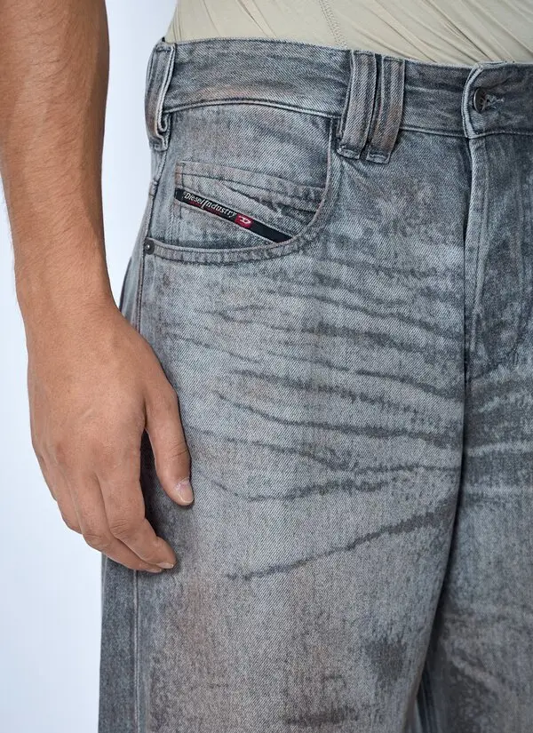 DIESEL® 1997 D-enim-m Jeans