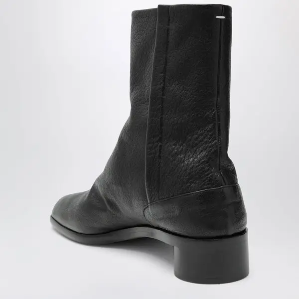 MAISON MARGIELA Tabi Leather Ankle Boots - Black