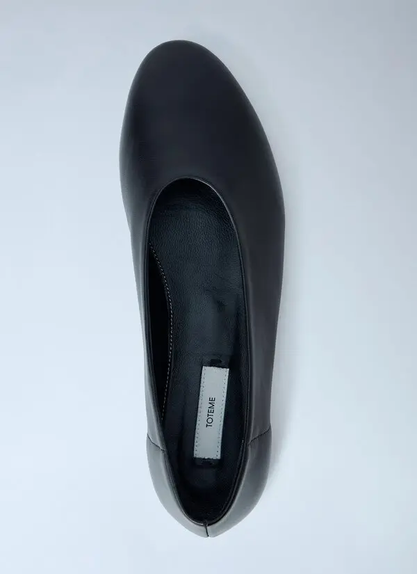 TOTEME Leather Ballerinas - Black