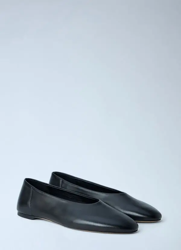 TOTEME Leather Ballerinas - Black