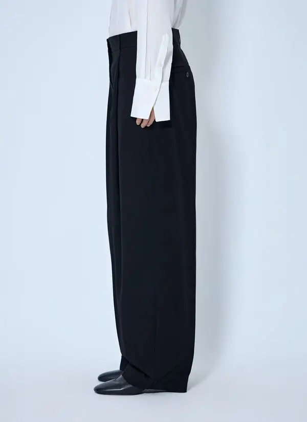 TOTEME Single Pleat Cotton Trousers