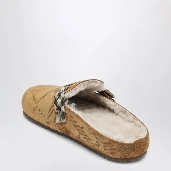 Burberry Urchin Clog In Shearling Check Jute