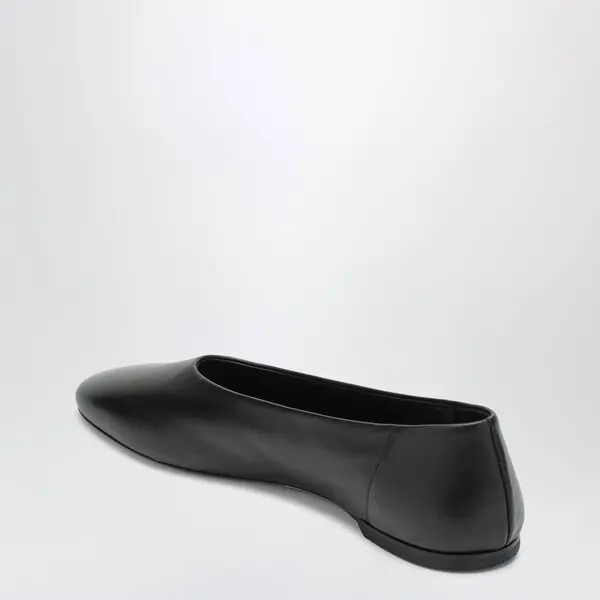 TOTEME Slip-on Nappa Ballet Flats In Leather - Black