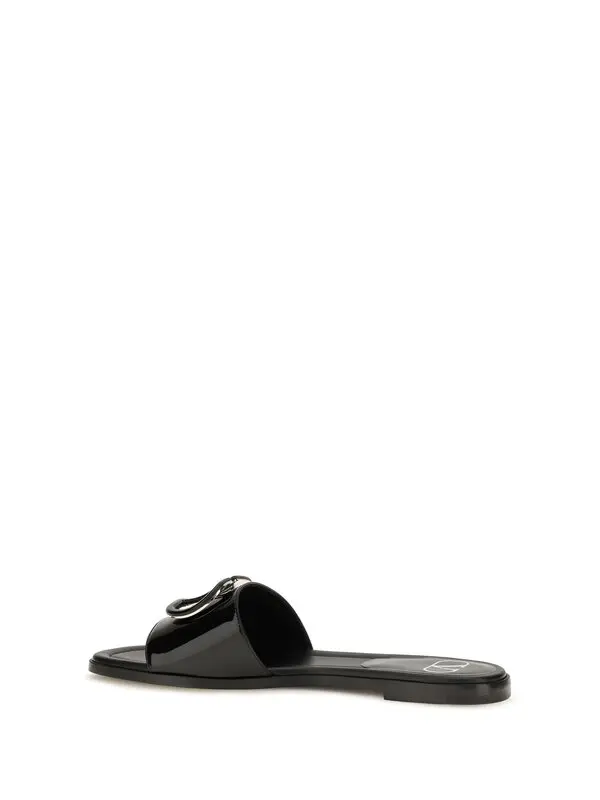 Valentino Garavani Vlogo Patent Leather Slide Sandals - Black