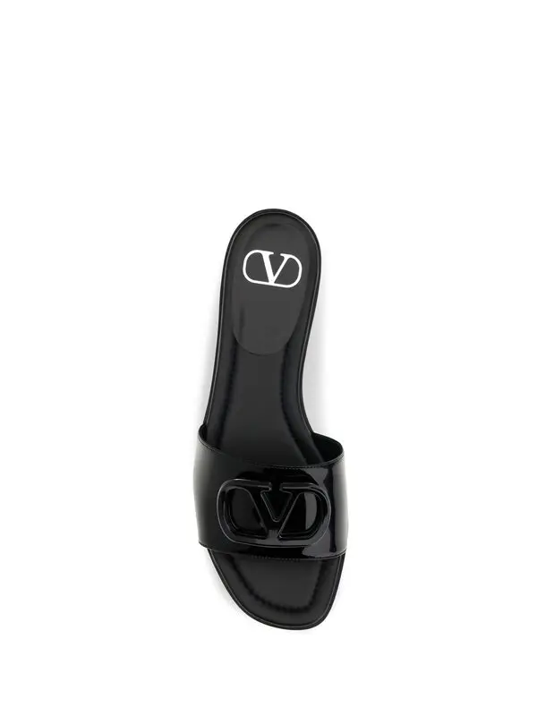 Valentino Garavani Vlogo Patent Leather Slide Sandals - Black