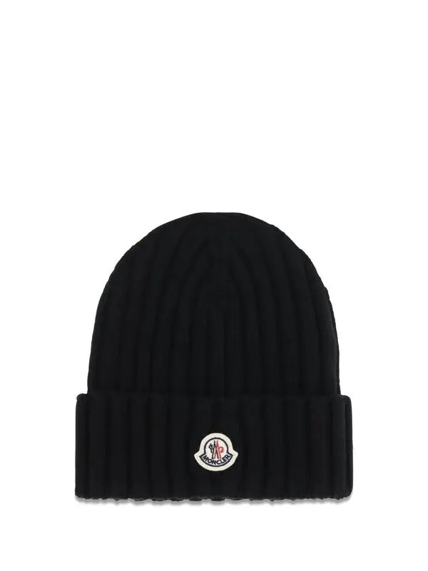 Moncler Wool Beanie With Logo - Black