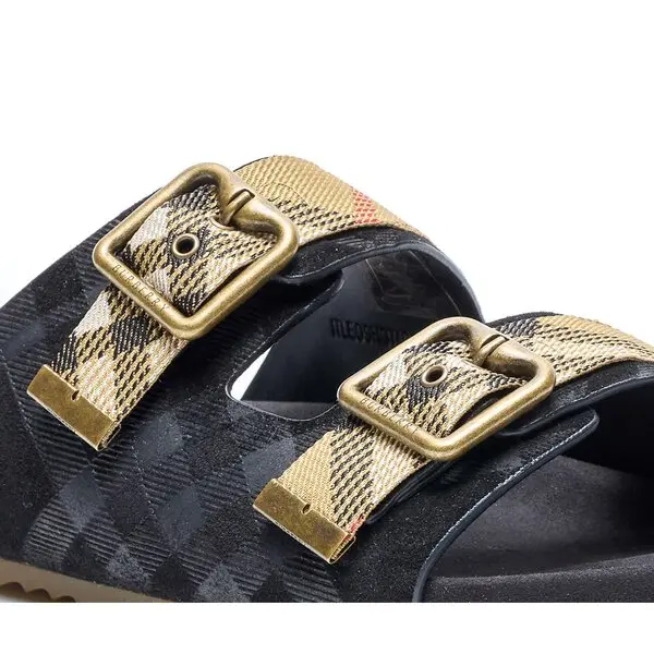 Burberry Urchin Check Sandals