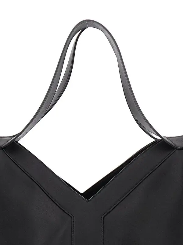 Saint Laurent Tote Bag With Two Top Handles And Hook Closure In Leather - Black
