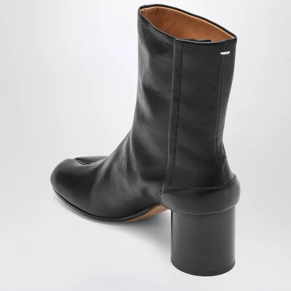MAISON MARGIELA Tabi Ankle Boots
