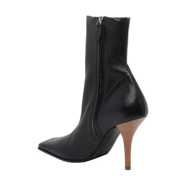 Alaïa Leather Soft Squared Pump Boots
