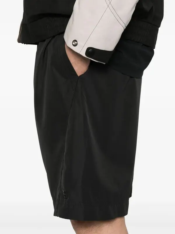 Givenchy Bermuda Shorts With 4g Details - Multicolor