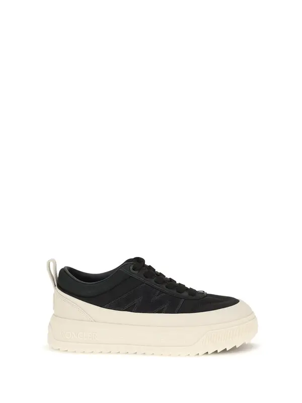 Moncler Altive Sneakers In Nubuck And Suede - Black