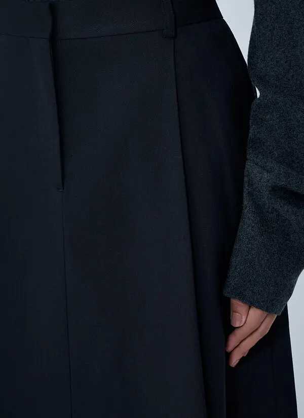TOTEME Tailored Pleated Skirt