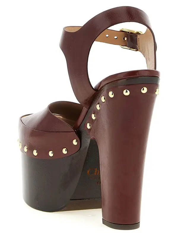 Chloé Meret' Clog