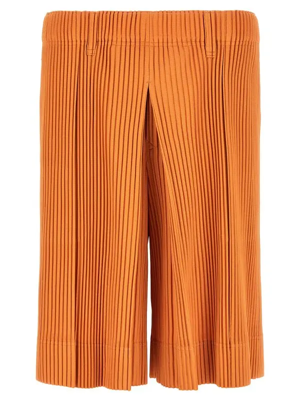 Issey Miyake Tailored Pleats 2' Bermuda Shorts - Orange