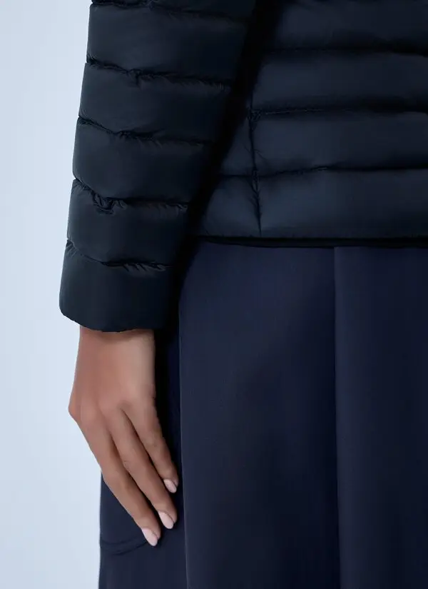 Moncler Igelle Short Down Jacket - Black