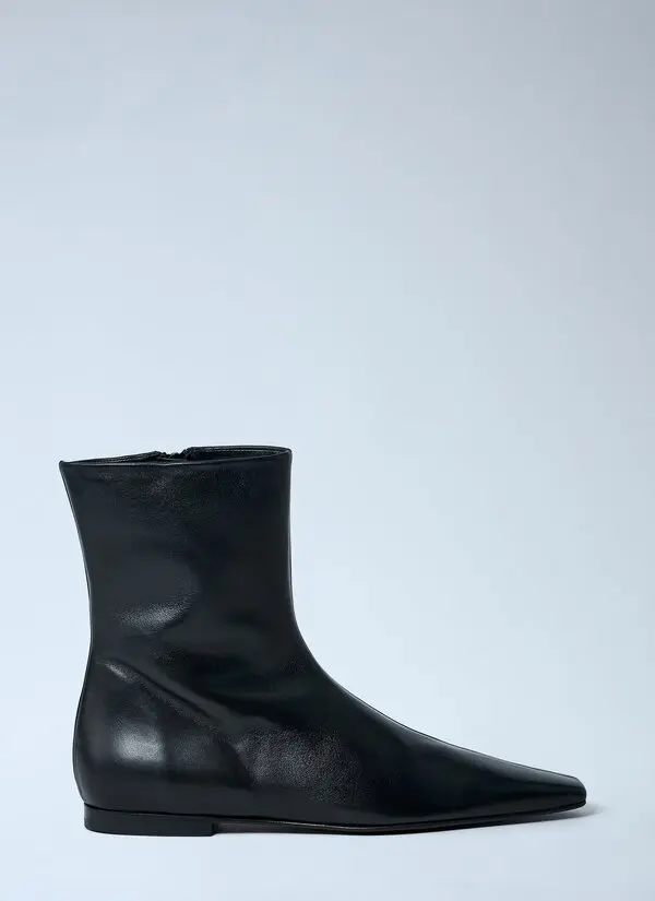 TOTEME Zipped Leather Boots - Black