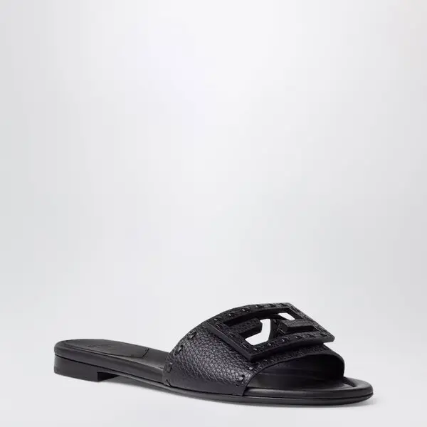 Fendi Leather Baguette Slides