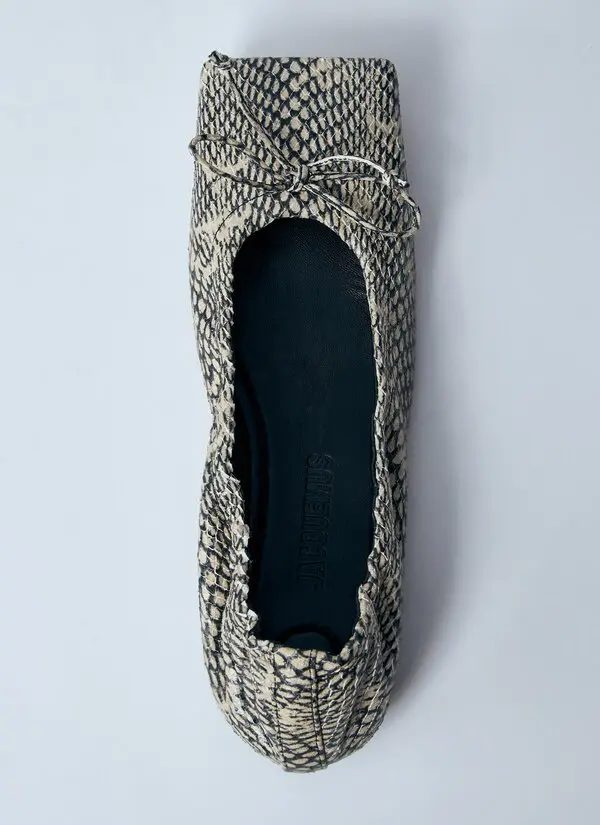 Jacquemus Textured Leather Flats - Cream