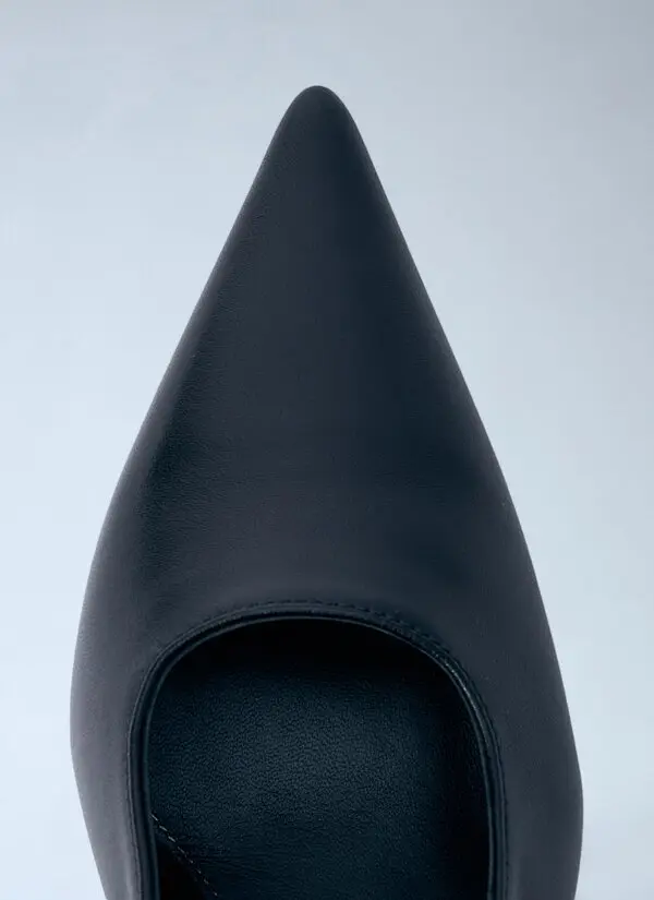 TOTEME Classic Leather Slingback Heels - Black