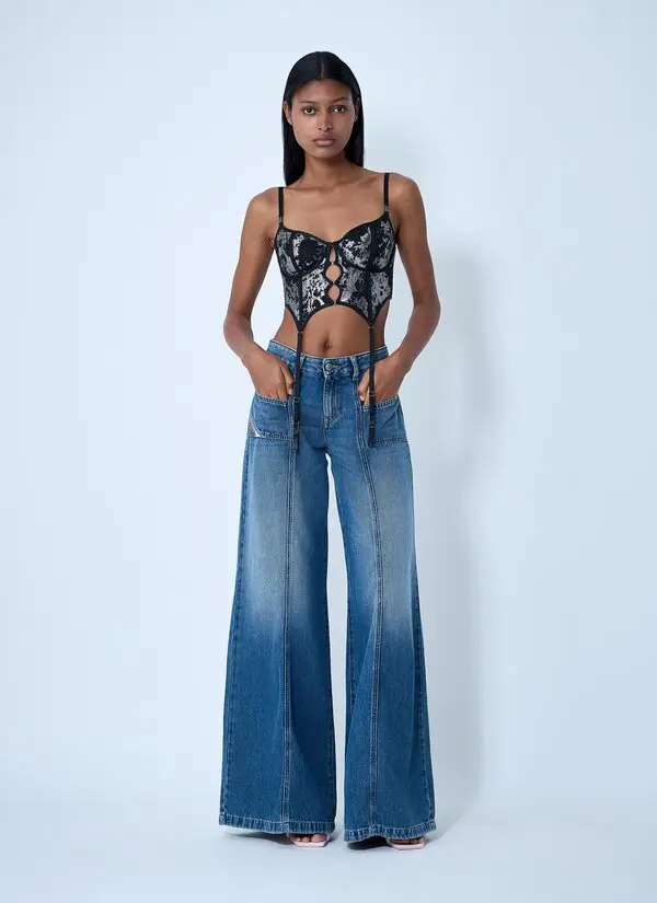 DIESEL® D-akii Jeans