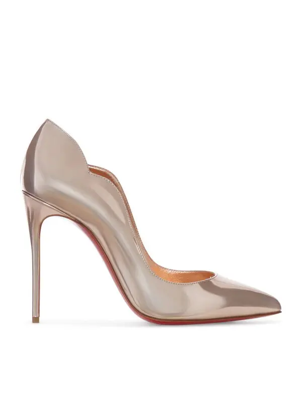 CHRISTIAN LOUBOUTIN Patent Leather Pointed Toe Stiletto Pumps - Cream