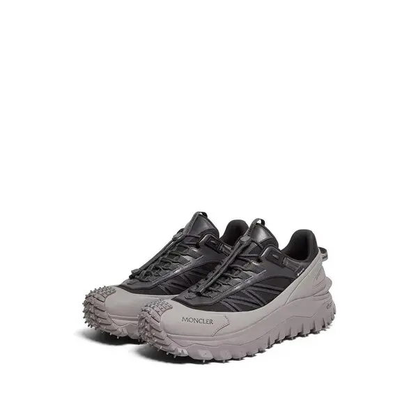 Moncler Grey Trainers Low-tops - Gray