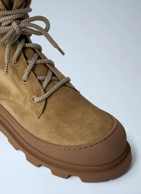 Moncler Vera Logo Patch Boots - Multicolor