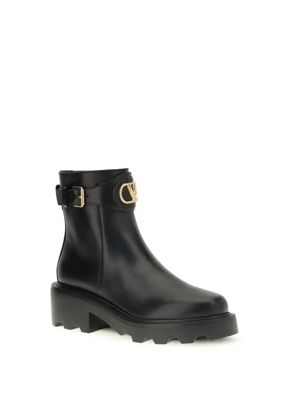 Valentino Garavani Vlogo Signature Ankle Boots - Black