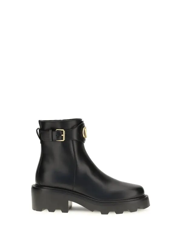 Valentino Garavani Vlogo Signature Ankle Boots - Black