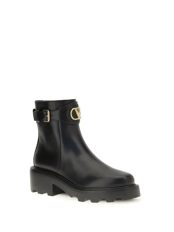 Valentino Garavani Vlogo Signature Ankle Boots - Black