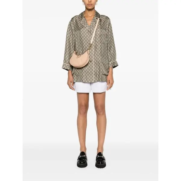 Gucci Neutrals Shoulder Bags