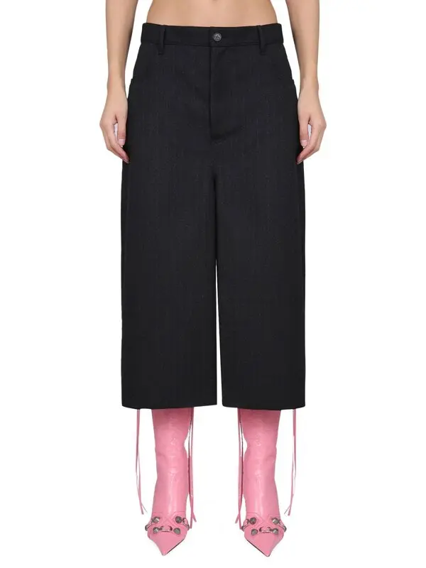 Balenciaga Shorts Loose