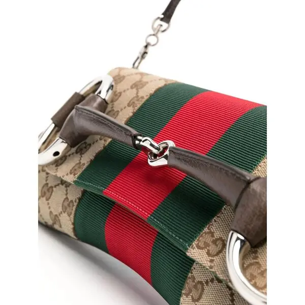 Gucci Neutrals Shoulder Bags