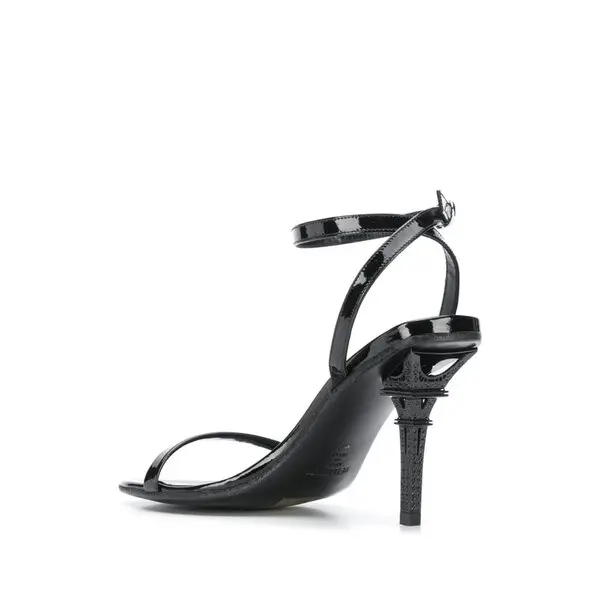 Vetements Sandals