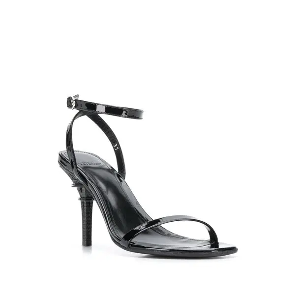 Vetements Sandals